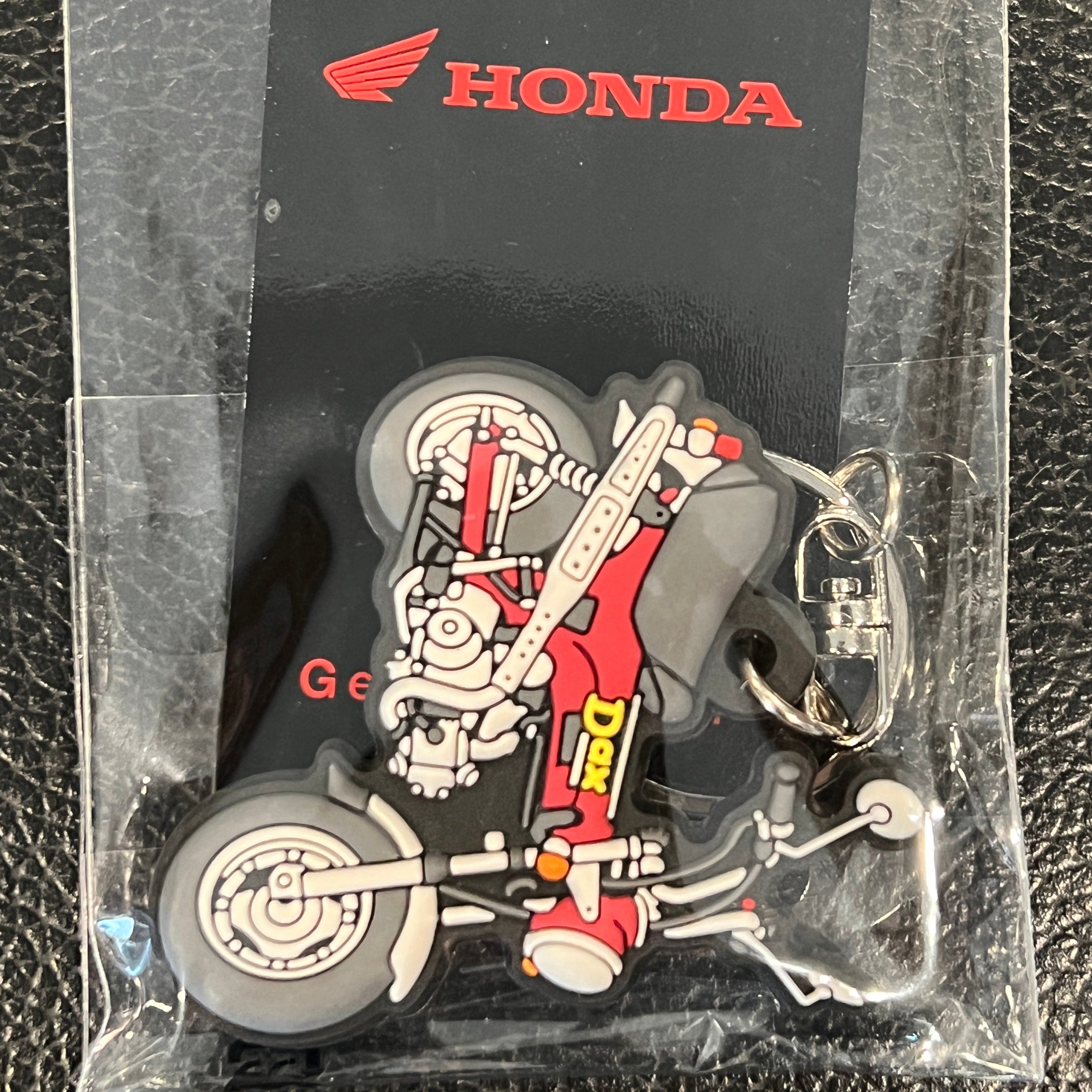 Honda Dax 125 Keychain – Cycle Refinery